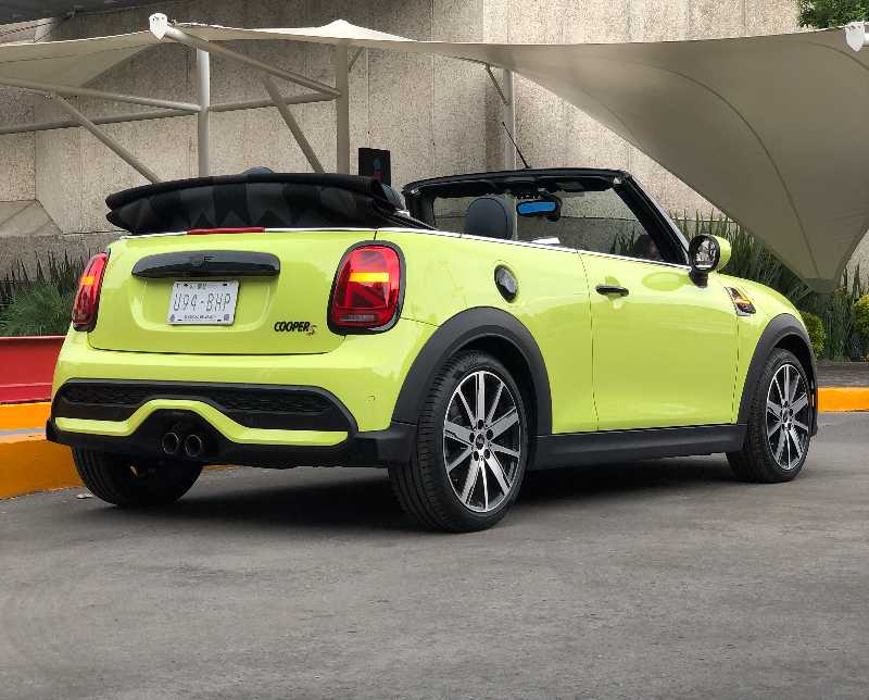 MINI Cooper S Convertible sidewalk